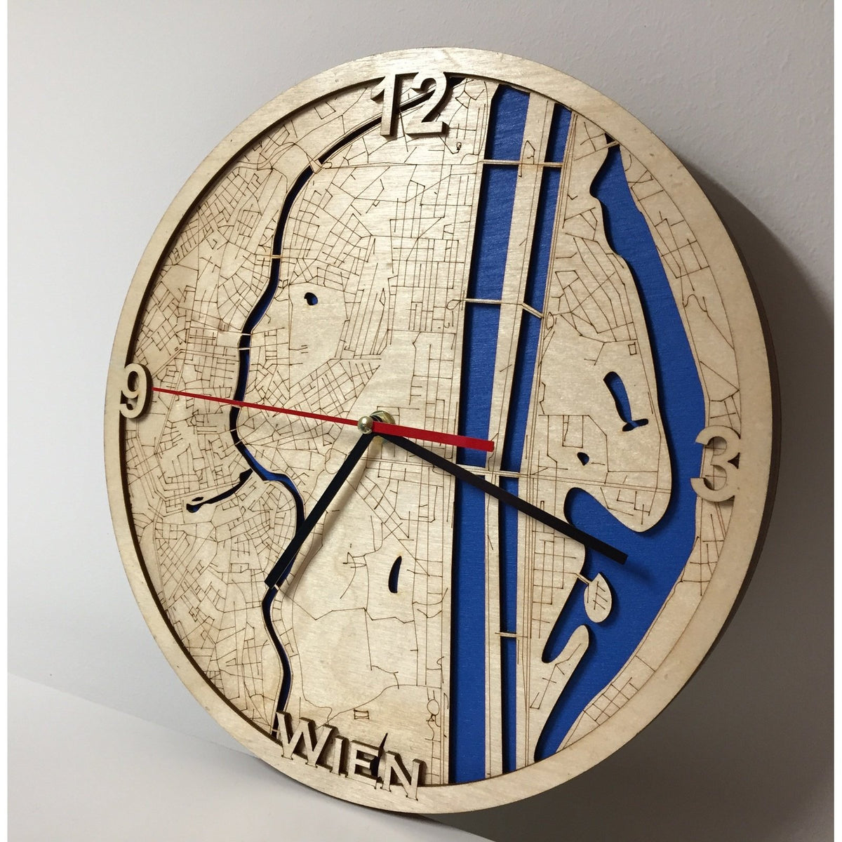 3D Wooden Vienna Clock | Ein stilvolles Geschenk für Reiseliebhaber